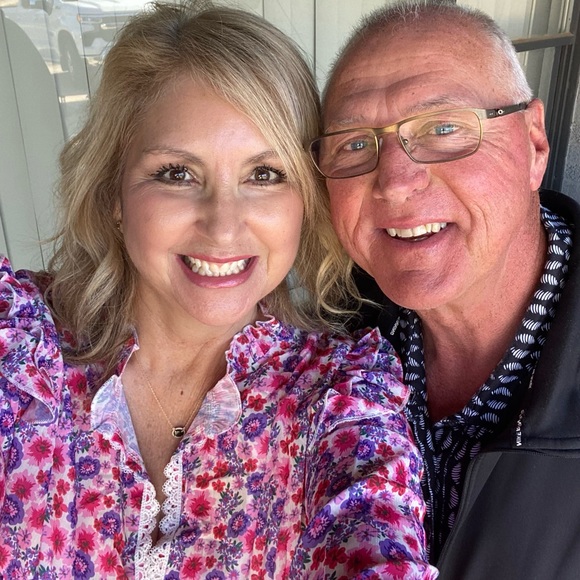 🌸charlie's Closet (@charlieguinn) | Poshmark